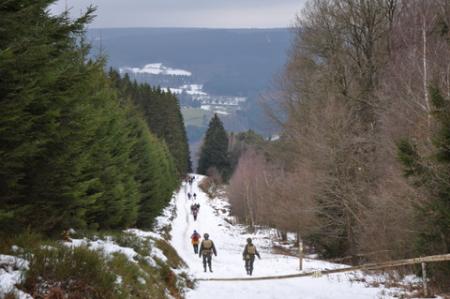 Encore des photos de la Marche commémorative de la 82ème Airborne (La ...